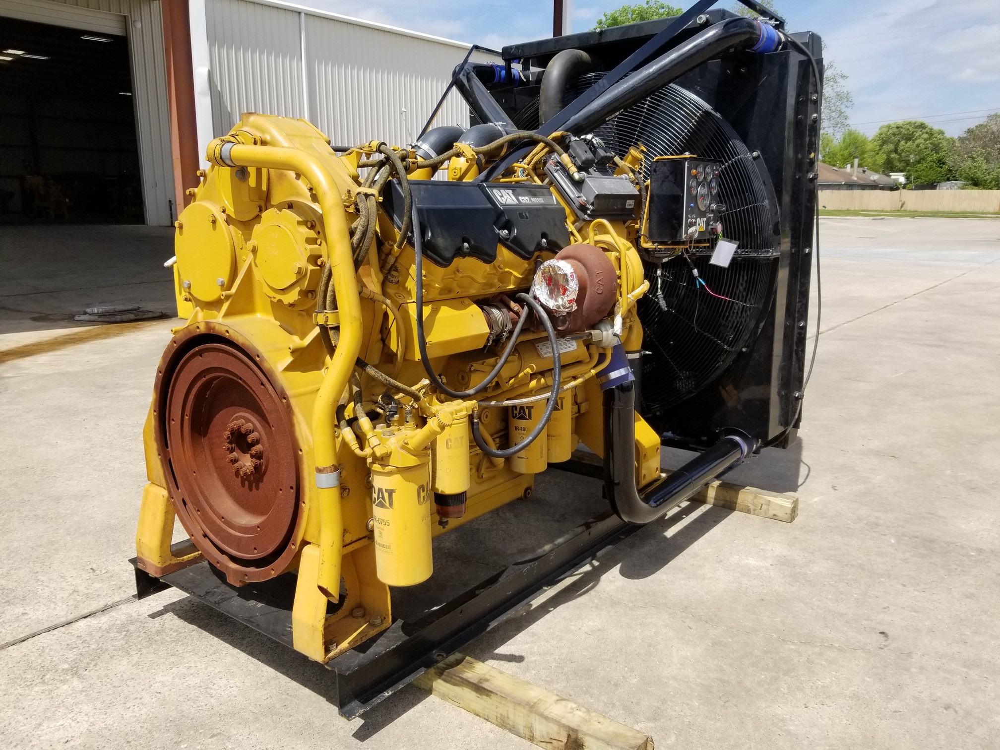 CAT C32 Industrial Engine | Industrial Engines and Generators