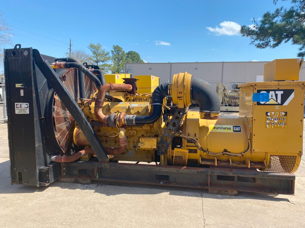 Used 2008 CAT C32 Generator Set - 910 kW Generator